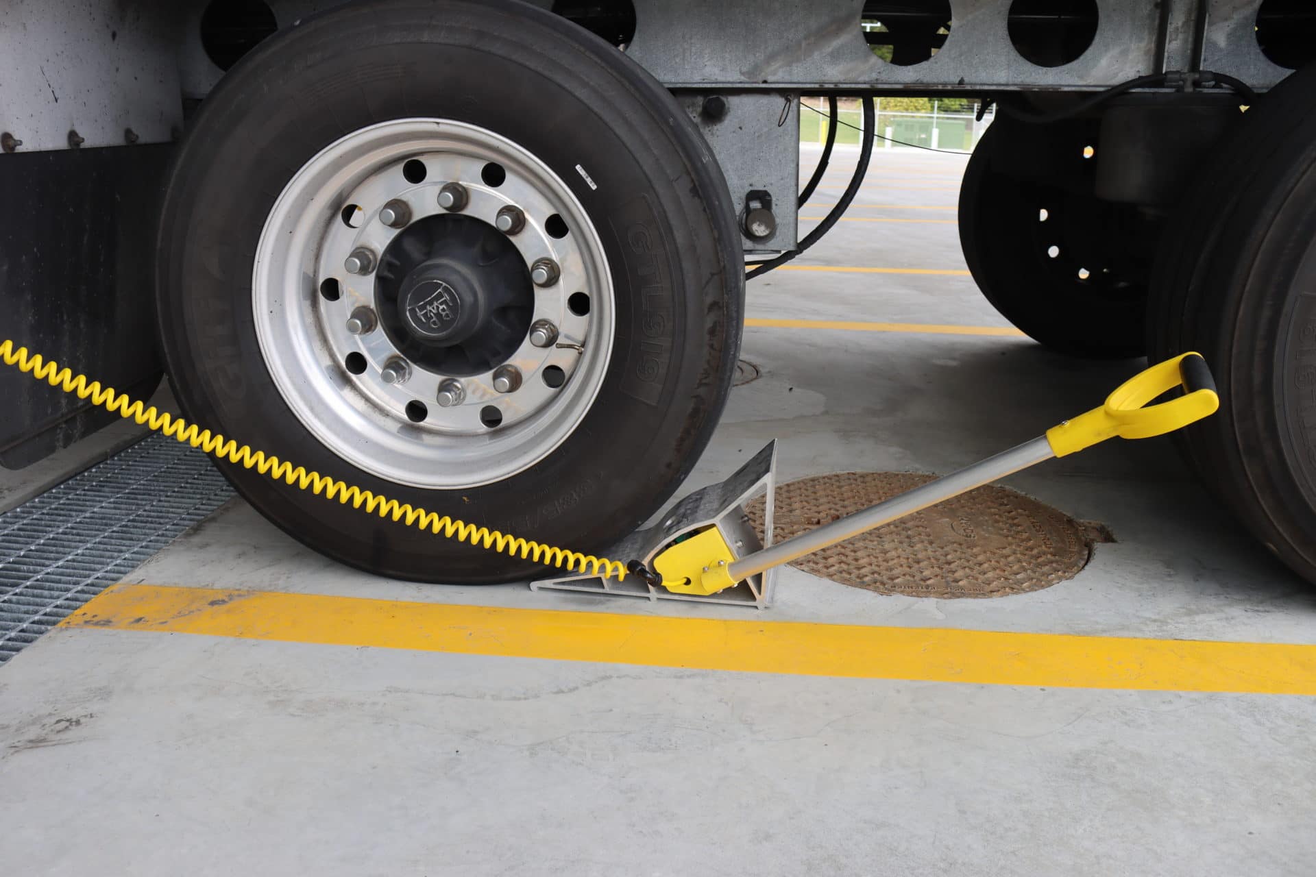 Loading Dock Safety - Ulti Group